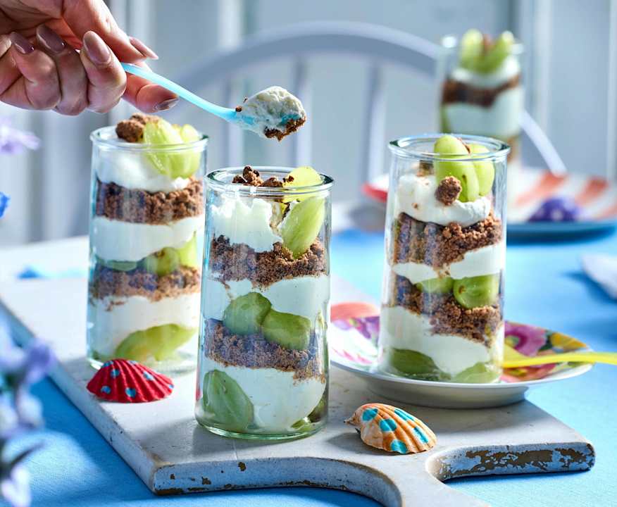 Cookie-Mascarpone-Dessert mit Weintrauben - Cookidoo® – the official ...