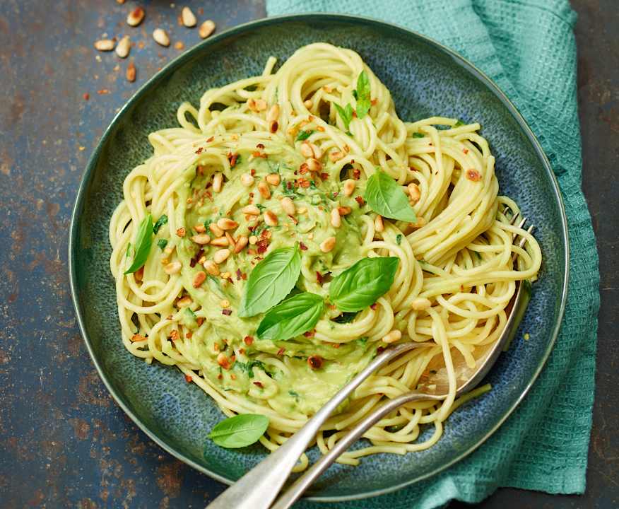 Crème d’avocat au basilic, spaghetti complets - Cookidoo® – la nostra ...