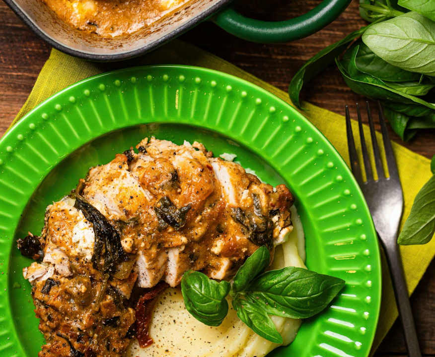 Creamy Mediterranean chicken bake (Skinnymixers) - Cookidoo® – the ...