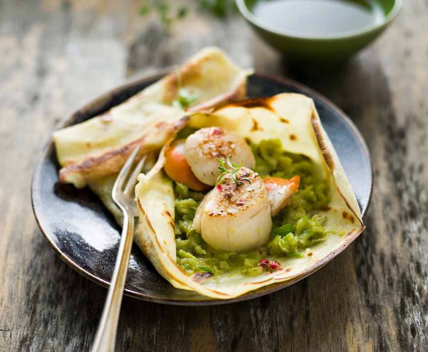 Crêpe garnie à la saint-jacques et fondue de poireaux - Cookidoo® – das ...
