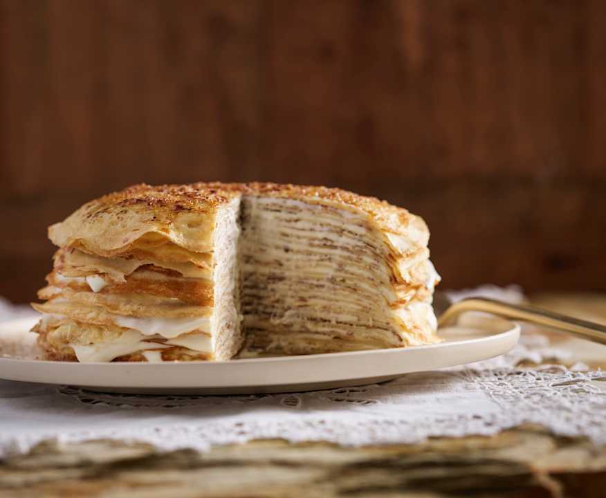Bolo de crepes com crème brulée - Cookidoo® – the official Thermomix ...