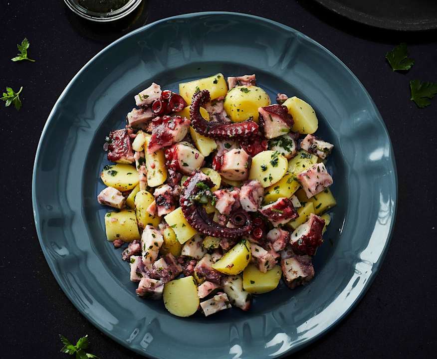 Insalata di polpo e patate - Cookidoo® – the official Thermomix® recipe ...