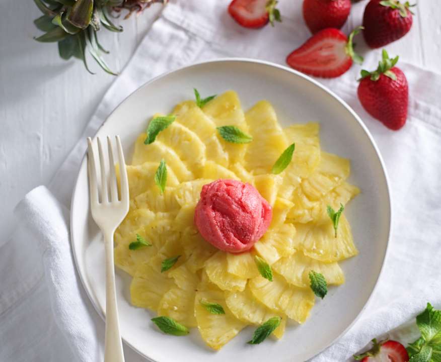 Pineapple Carpaccio with Pink Sorbet - Cookidoo® – das offizielle ...