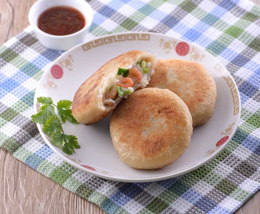 Kue Lobak (Radish cakes) - Cookidoo® – the official Thermomix® recipe ...