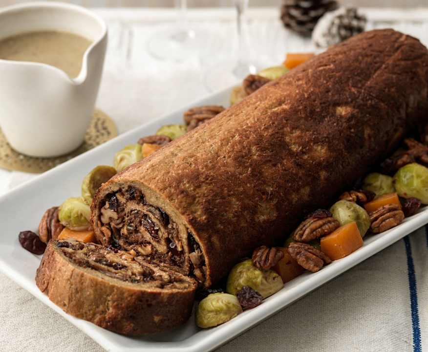 Szejtán rolád áfonyás töltelékkel és vegán gomba mártással - Cookidoo ...