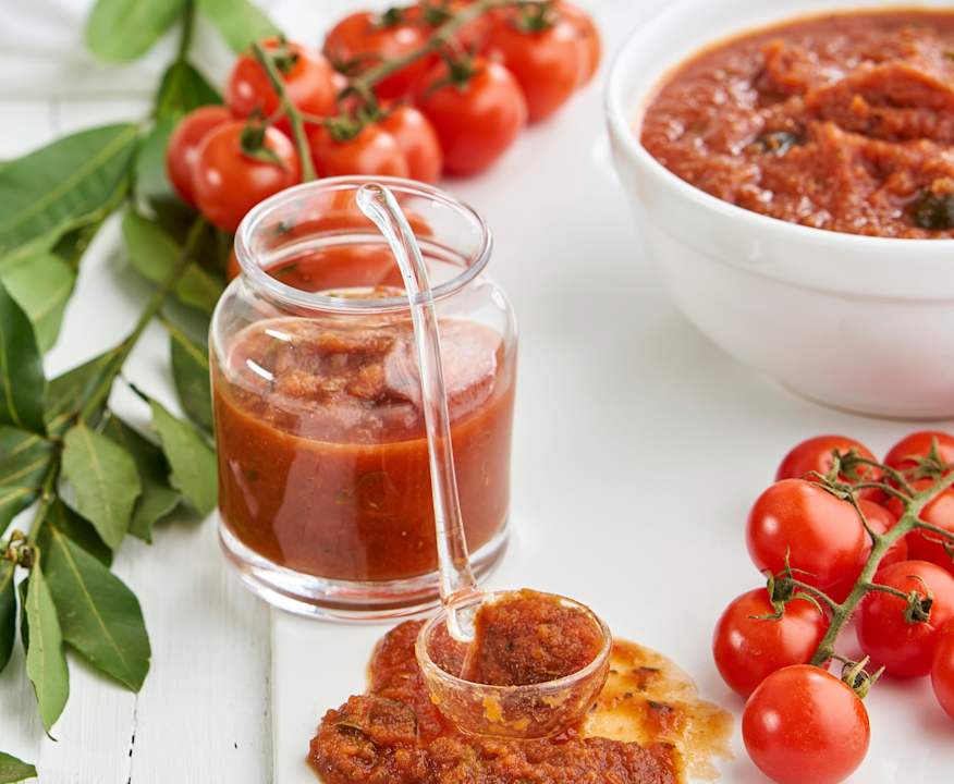 Molho de tomate com azeitonas e alcaparras - Cookidoo® – la nostra ...