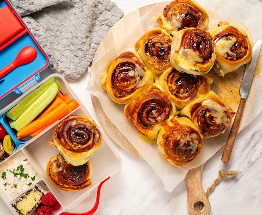Vegemite® and cheese scrolls - Cookidoo® – das offizielle Thermomix ...