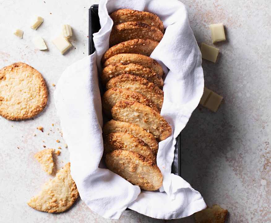 Macadamia chocolate cookies - Cookidoo® – the official Thermomix ...