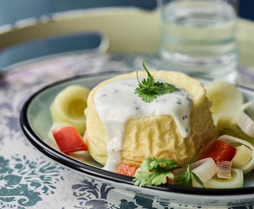 Flan au chèvre, fondue de poireau et sauce au yaourt - Cookidoo® – la ...