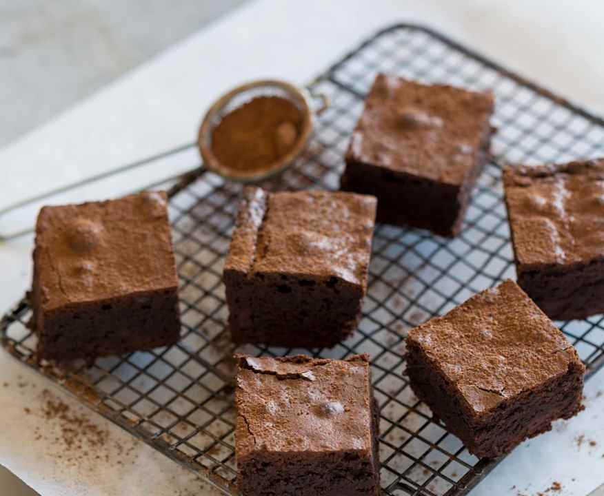 Decadent dark chocolate brownies - Cookidoo® – the official Thermomix ...