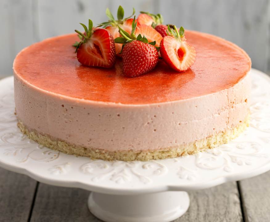 Strawberry Bavarois - Cookidoo® – the official Thermomix® recipe platform