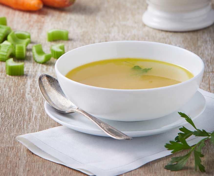 Caldo de pollo básico - Cookidoo® – das offizielle Thermomix®-Rezept-Portal