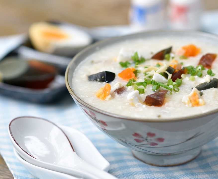 how to cook century egg porridge