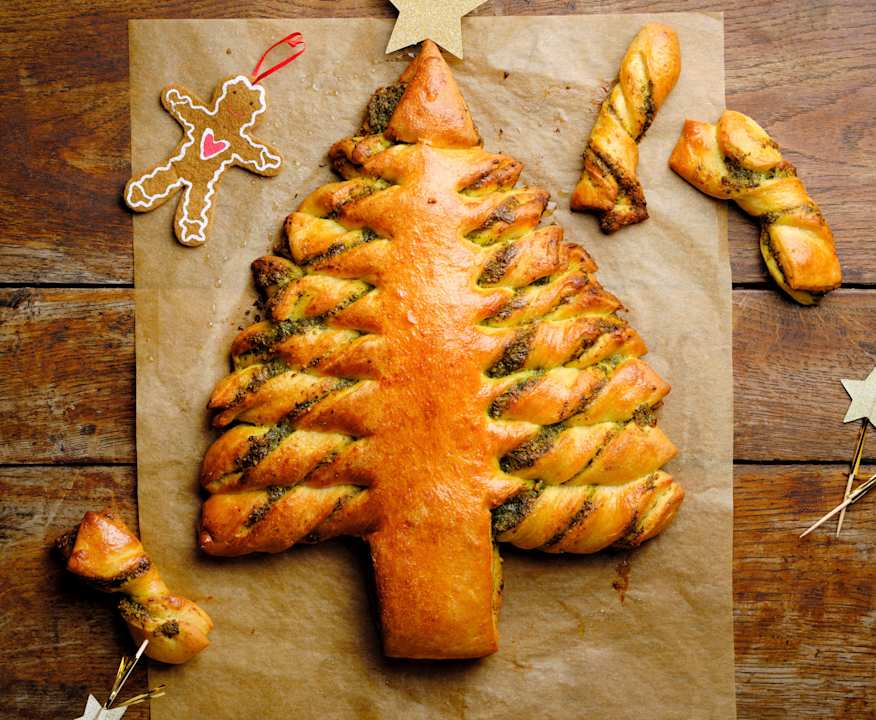 Pesto Tear and Share Christmas Tree Bread - Cookidoo® – the official ...