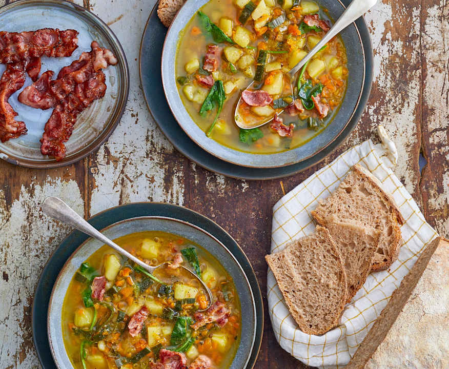 Soupe rustique de légumes à la poitrine fumée - Cookidoo® – the ...