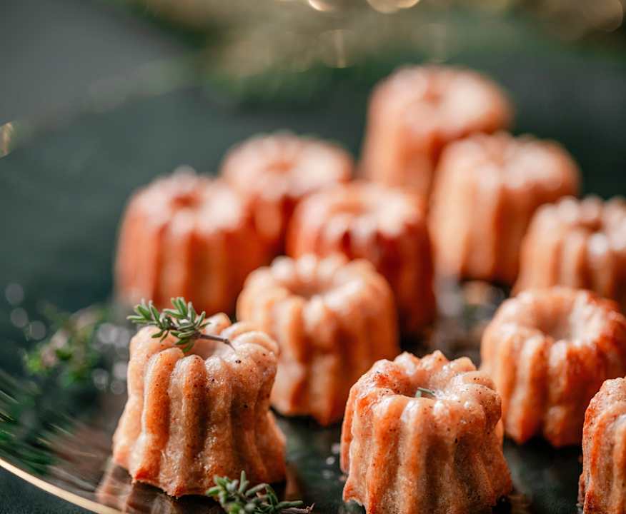 Minicannelés au foie gras - Cookidoo® – the official Thermomix® recipe ...