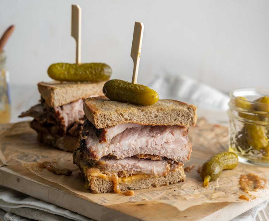 Grillet Skinke Og Ost Panini Grillet Sandwich Med Ost, Skinke Og