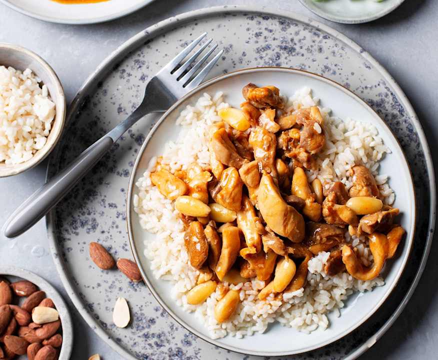 Chicken with almonds - Cookidoo® – a plataforma oficial de receitas Bimby®