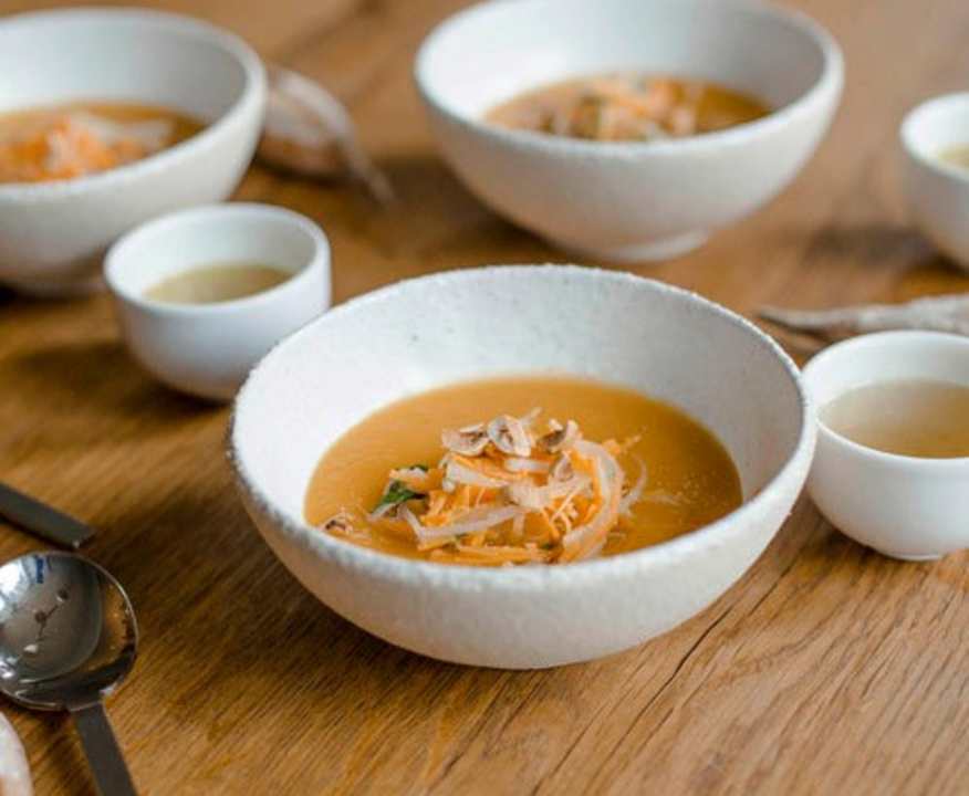 Velouté patate douce, poireau et navet, consommé de légumes - Cookidoo ...