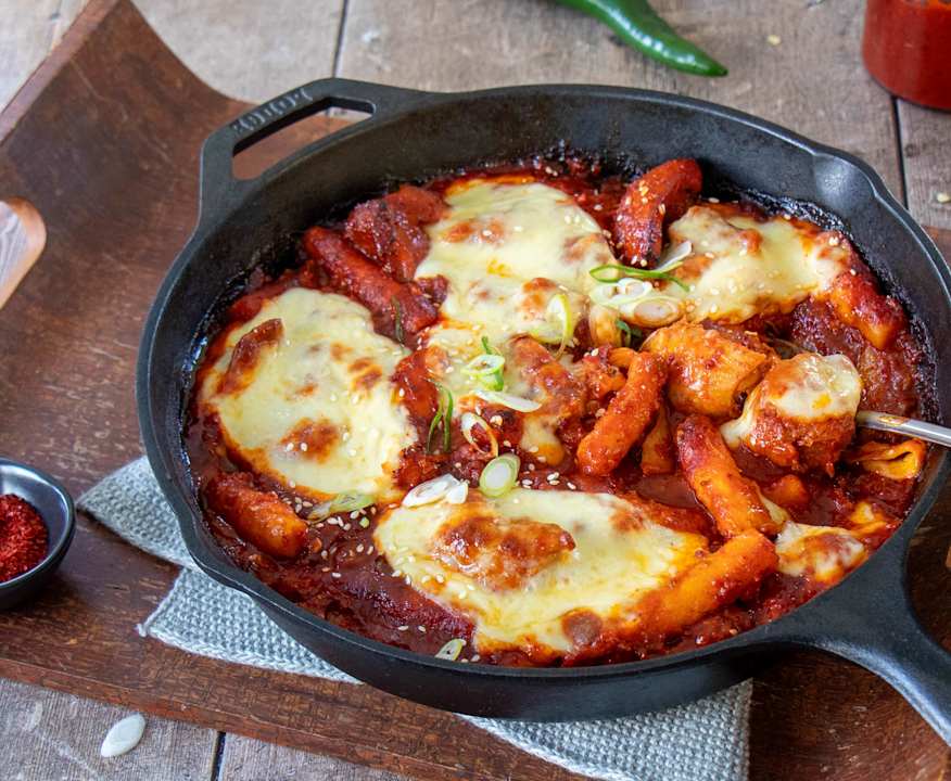 Korean chicken cheese tteokbokki - Cookidoo® – the official Thermomix ...
