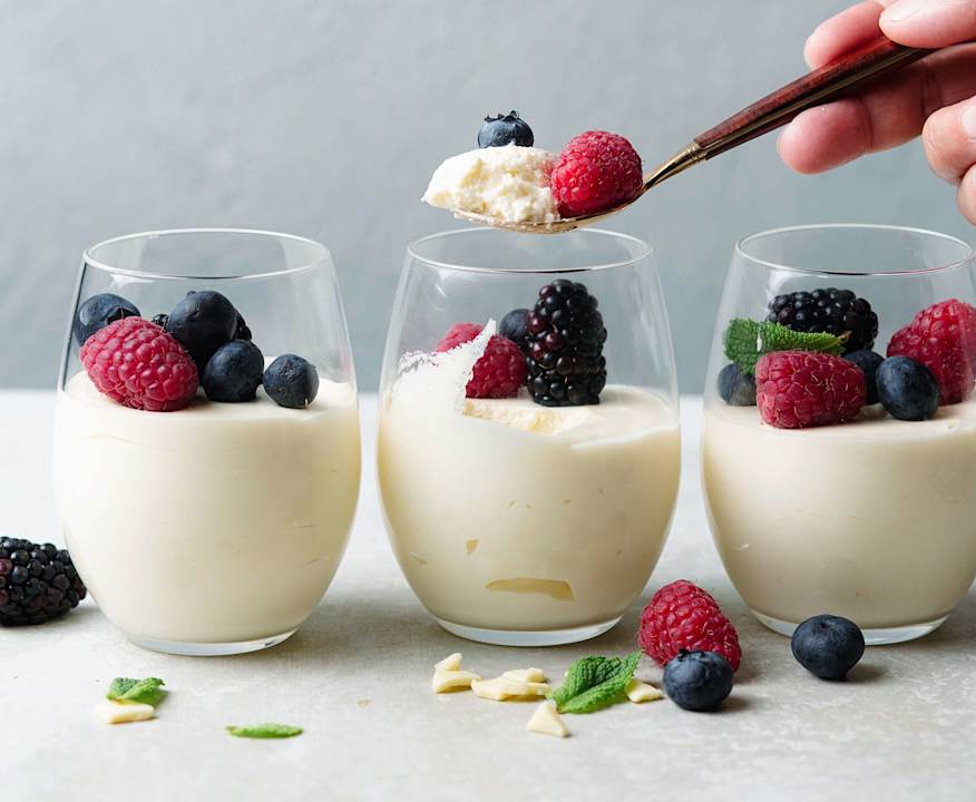 Postre cremoso de chocolate blanco - Cookidoo® – la plataforma de ...