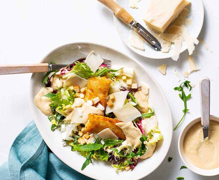 Ensalada César con fingers de pescado - Cookidoo® – the official ...