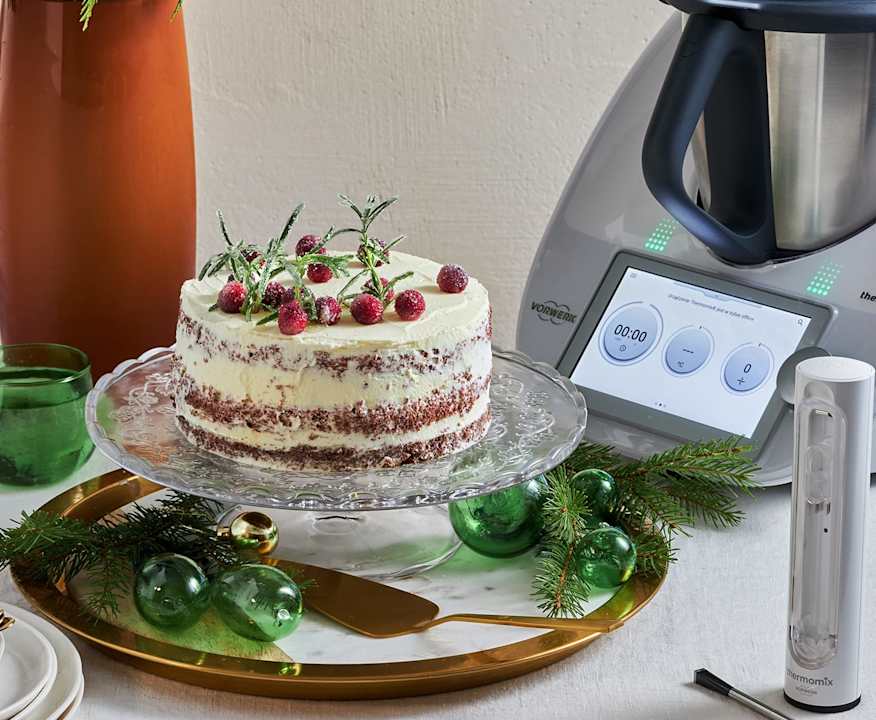 Zimowy tort z frużeliną żurawinową - Cookidoo® – the official Thermomix ...