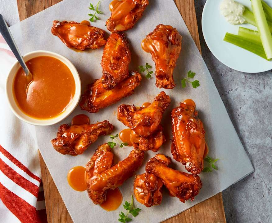 Buffalo Chicken Wings - Cookidoo® – platform resep resmi Thermomix®