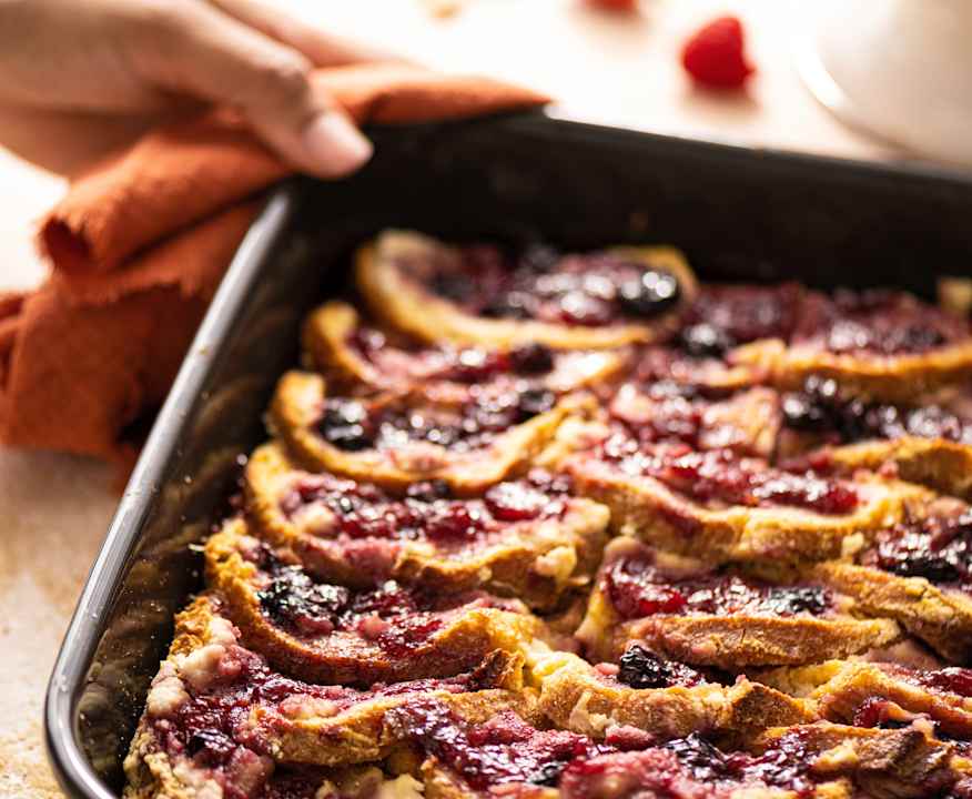 Pudding de pain aux fruits rouges - Cookidoo® – la plateforme de ...