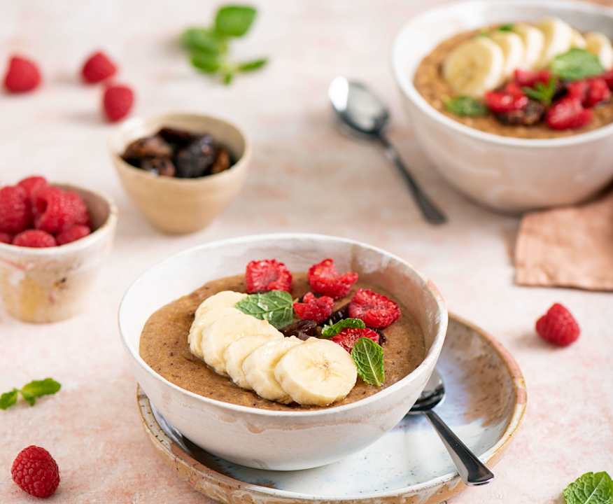 Havregrød med dadler og frugt (1500 kcal) - Cookidoo® – Thermomix® 官方食譜平台