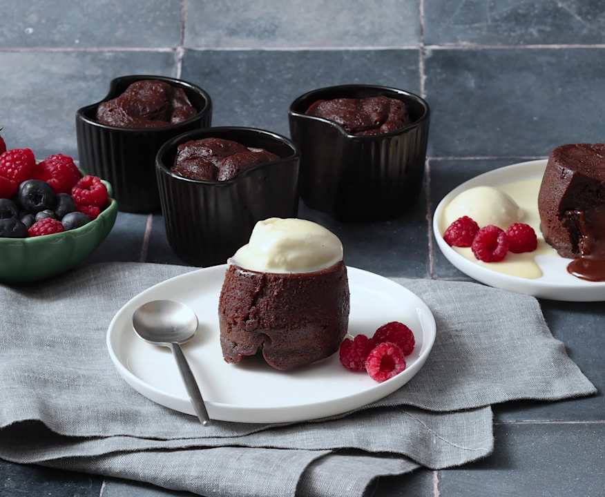 Steamed chocolate lava cakes - Cookidoo® – das offizielle Thermomix ...