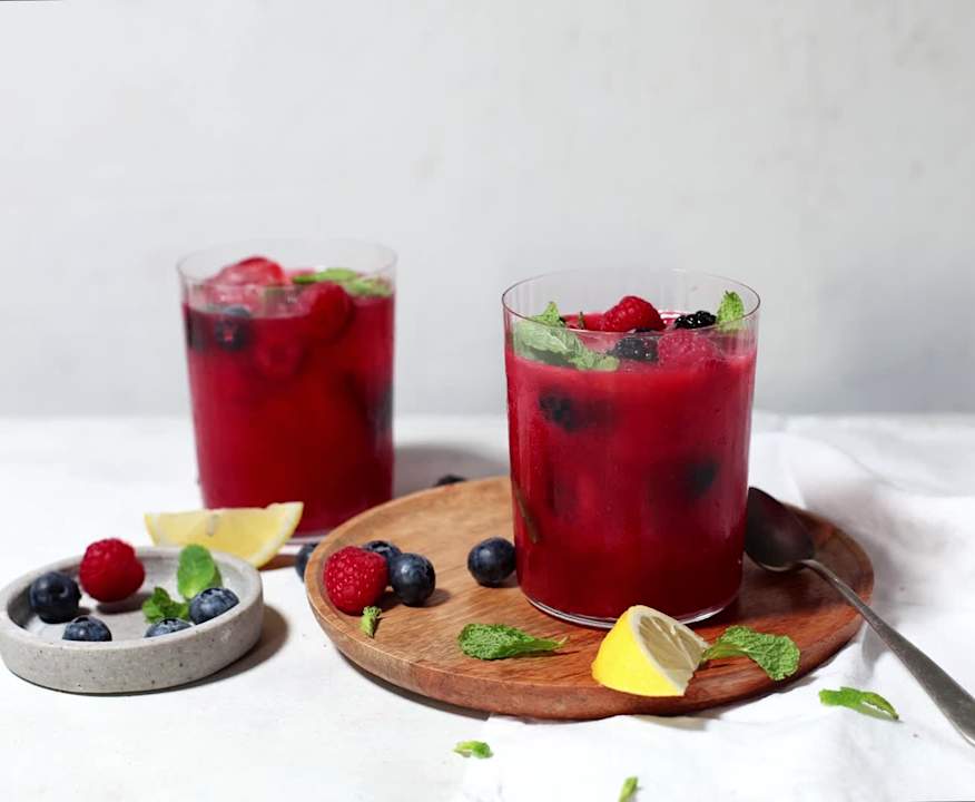 Virgin mojito aux fruits rouges - Cookidoo® – la plateforme de recettes ...