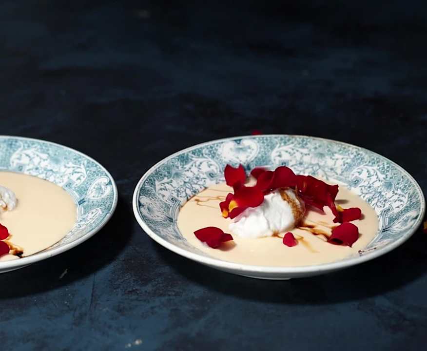 Floating islands on white chocolate custard - Cookidoo® – the official ...