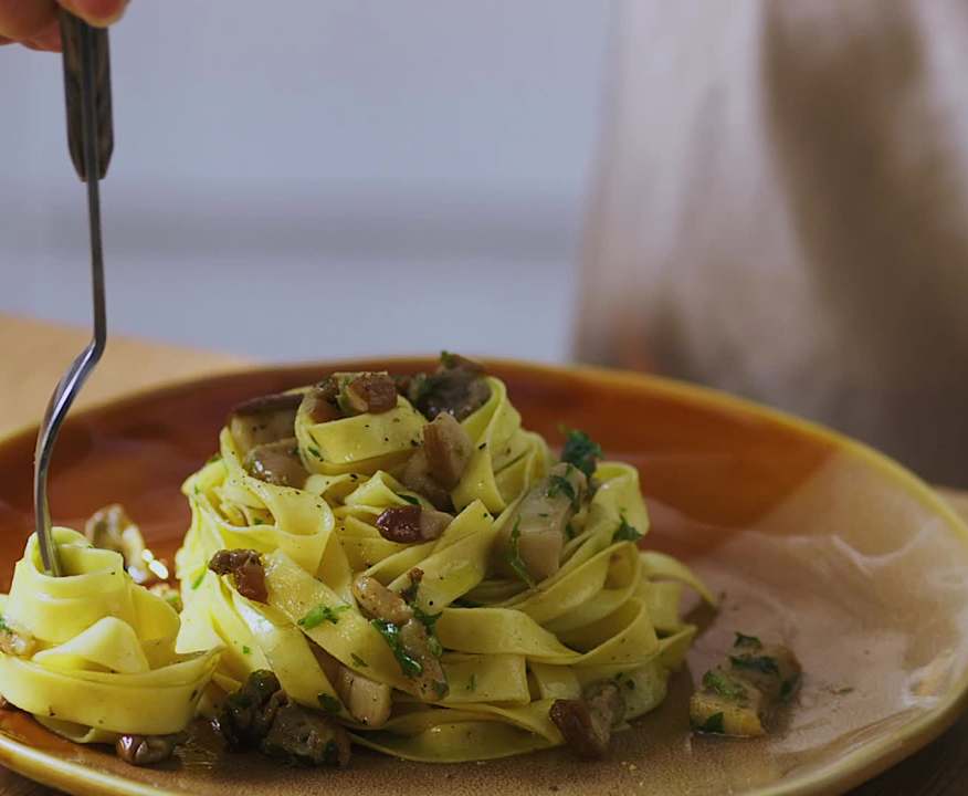 Tagliatelle with Porcini Mushrooms - Cookidoo® – the official Thermomix ...