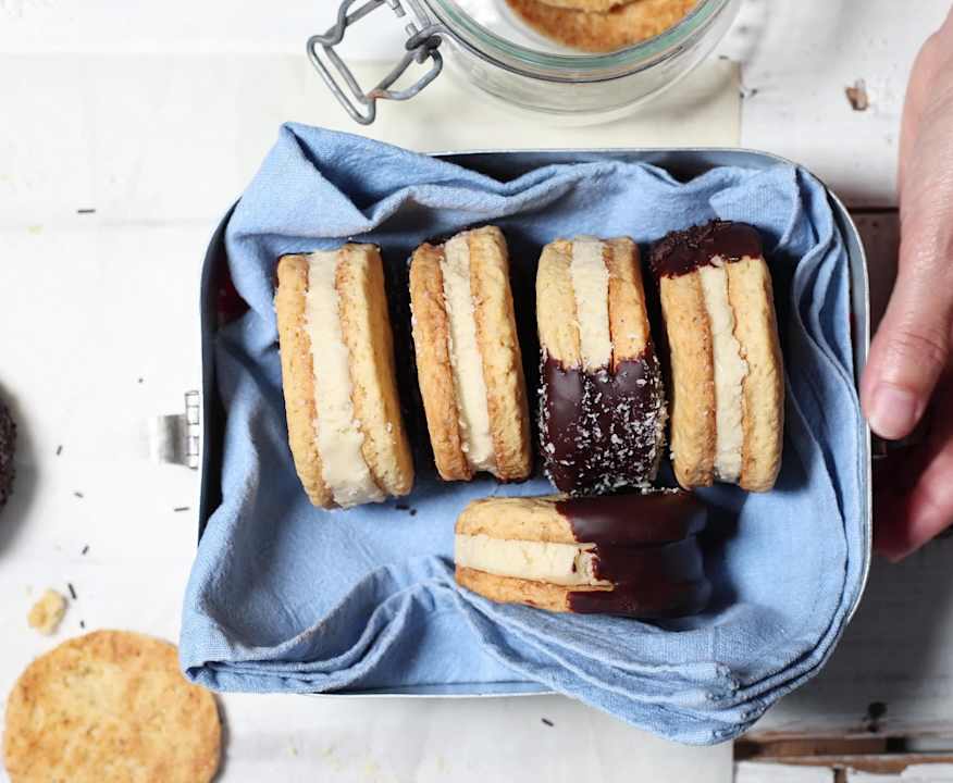 Sándwiches de galletas con helado de vainilla - Cookidoo® – a ...