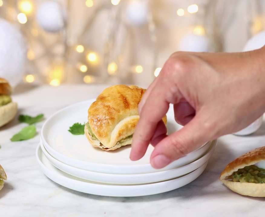 Conchas de hojaldre rellenas con guacamole - Cookidoo® – the official ...