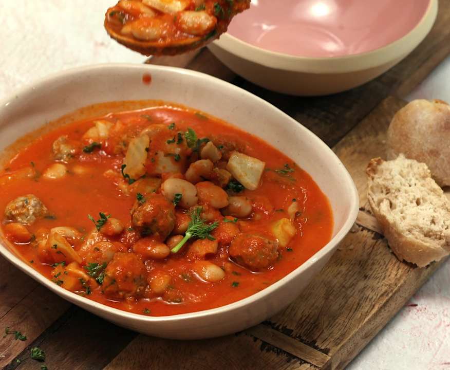 Bohnen-Cassoulet mit Salsiccia - Cookidoo® – the official Thermomix ...