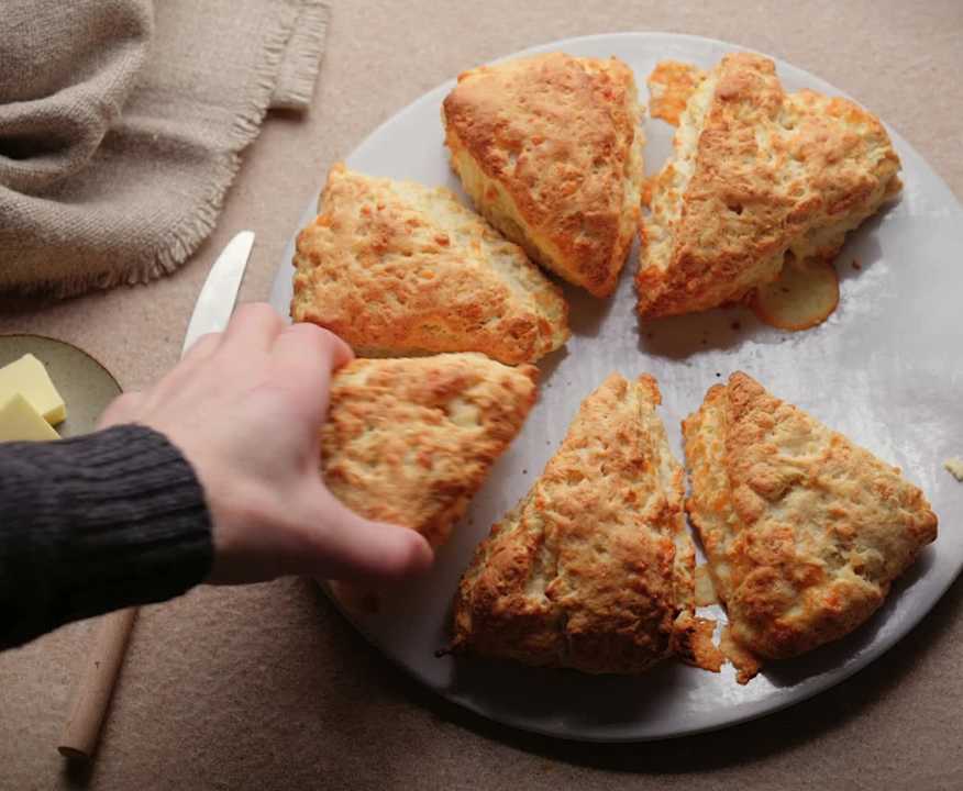 Cheesy Triangle Scones - Cookidoo® – the official Thermomix® recipe ...