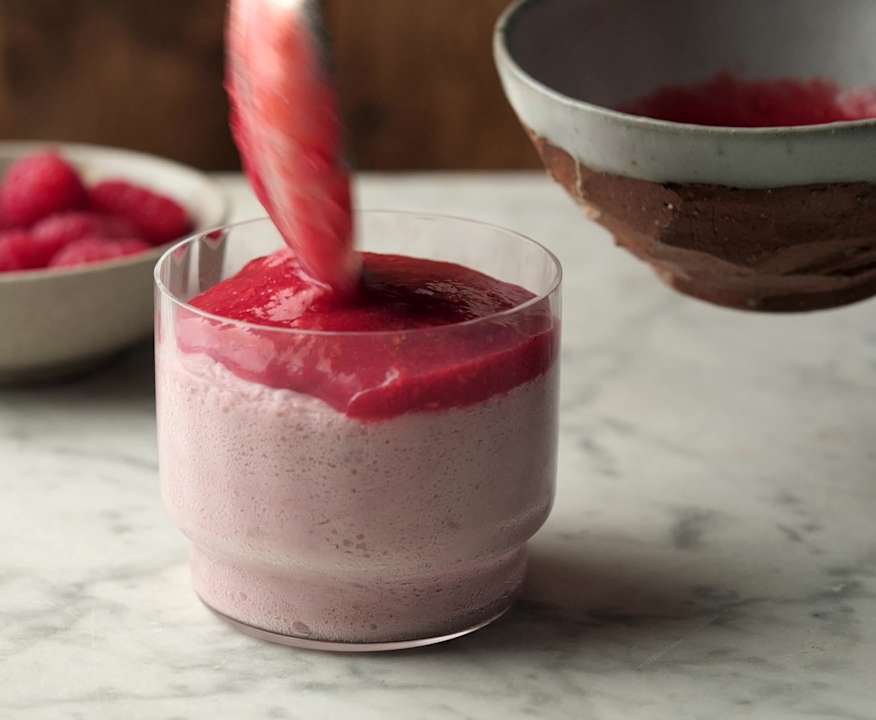 Raspberry and Strawberry Mousse - Cookidoo® – la plateforme de recettes ...